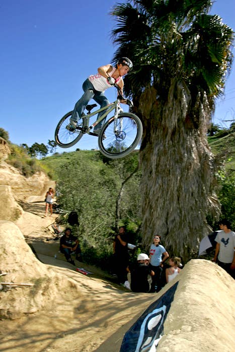First Annual Santa Cruz MTB Festival to Showcase Women Riders - BikeMag