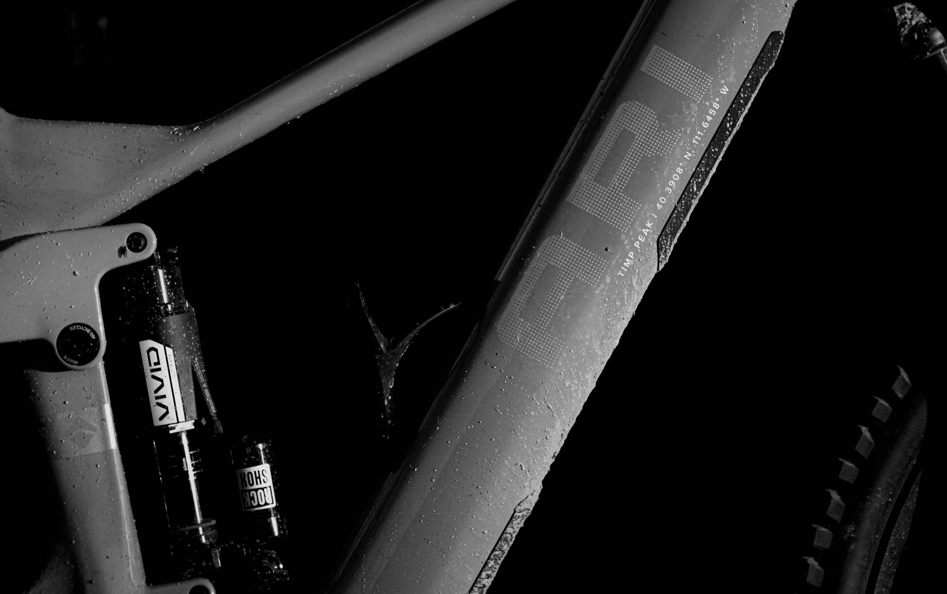 MTB Gear Reviews: Our Editor’s Favorite E-Bikes of 2025 - BikeMag