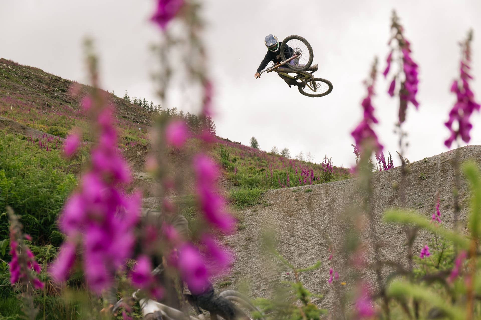 Great Vibes, Great Friends, and Huge Sends in Wales! - BikeMag