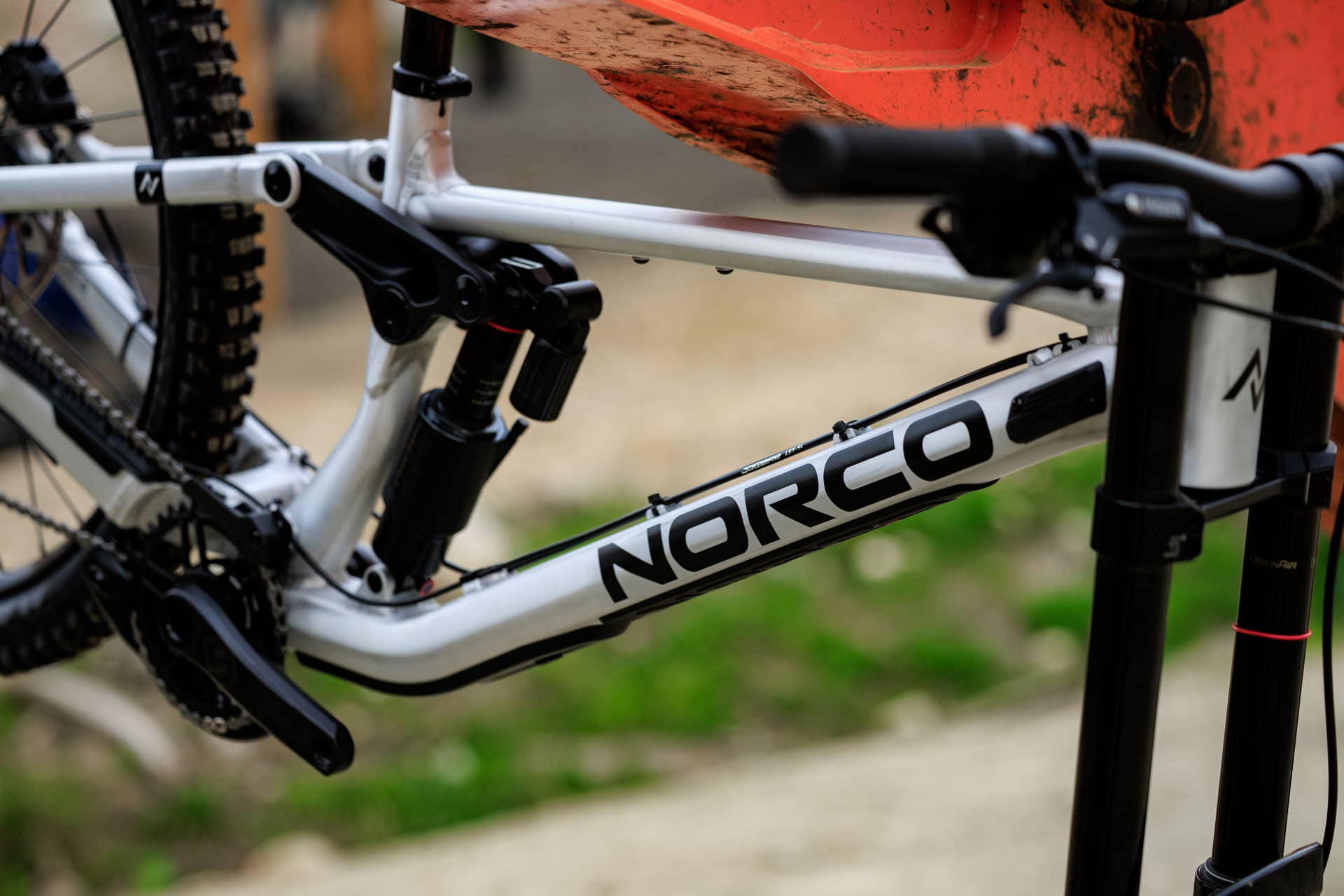 Tired of Fragile Carbon? Norco’s New Torrent DH Is Ready for Battle ...