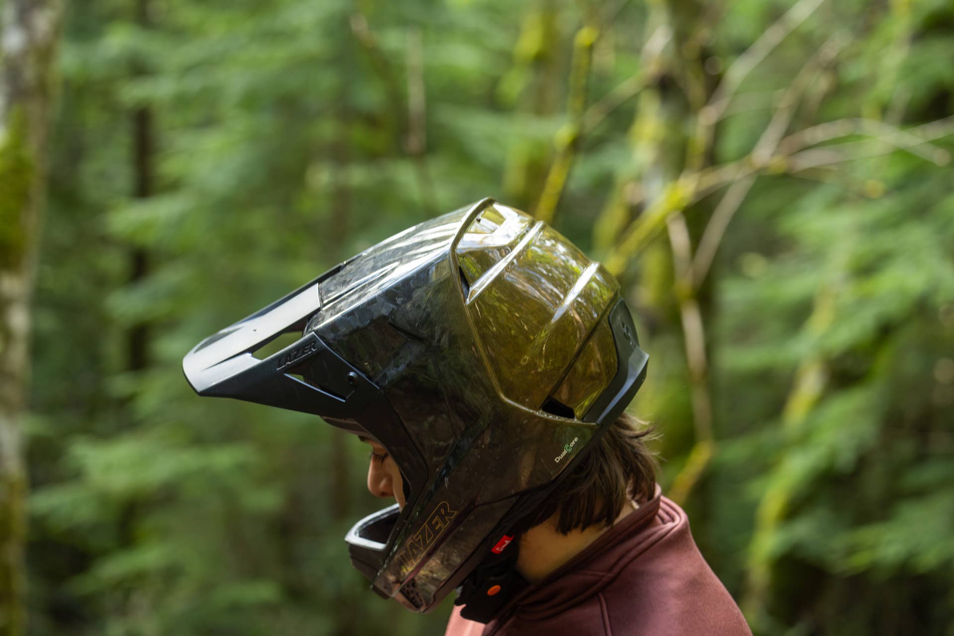 New Lightweight Carbon Downhill Helmet from Lazer - BikeMag