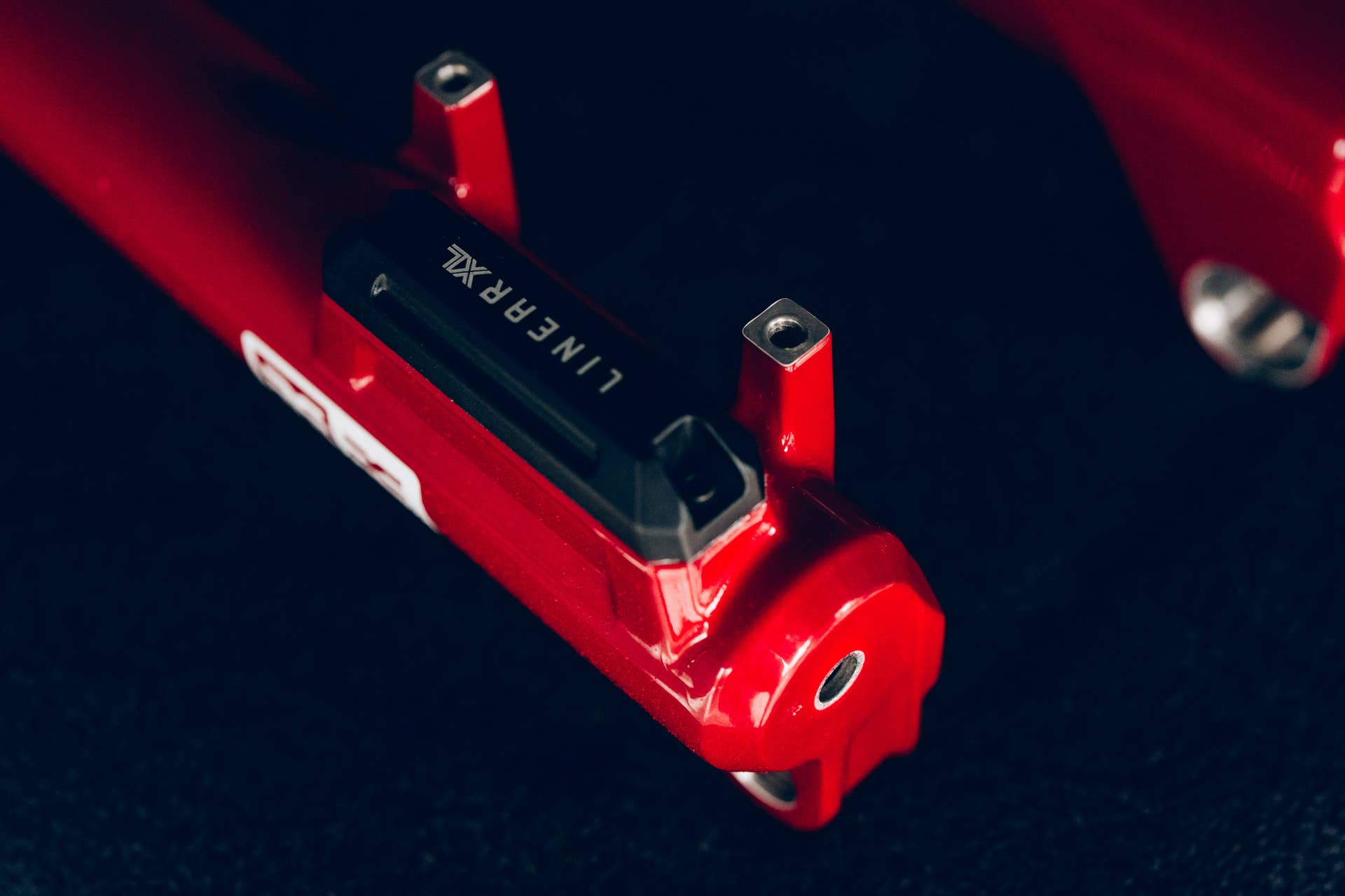 SRAM's Big Downhill MTB Launch: New Fork, Coil Shock, Brakes & Wireless ...