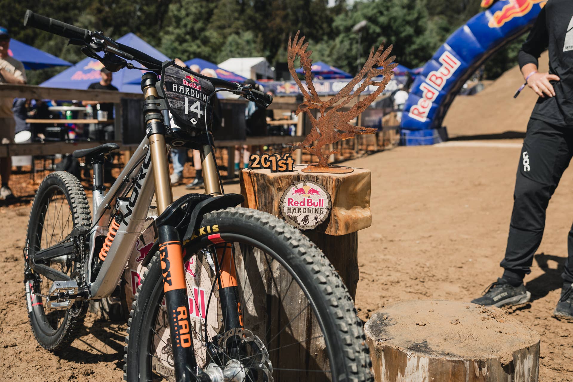 New Fox 40 & GripX2 Damper: Specs, Features & First Look - BikeMag
