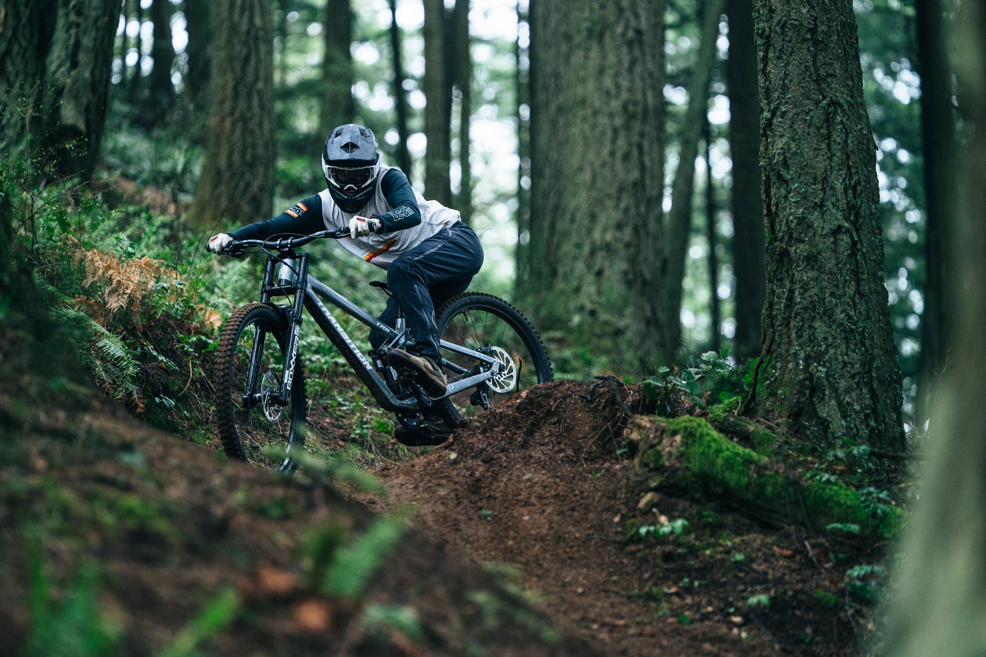 Transition TR11: The Decade-Long Wait for a New DH Bike is Over - BikeMag