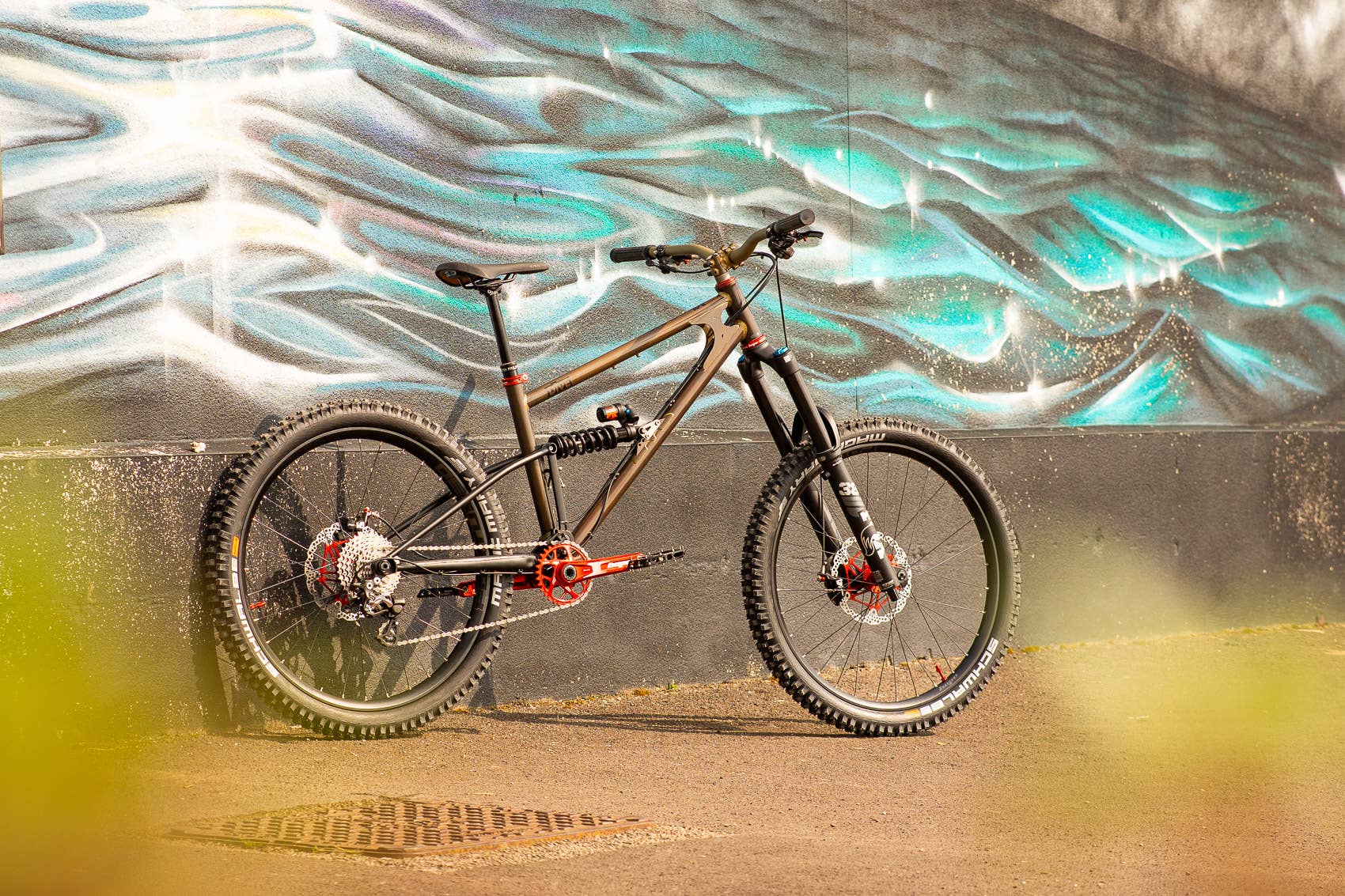 No April Fools: The New Starling Dive Is a 26-Inch Downhill Retro Ripper