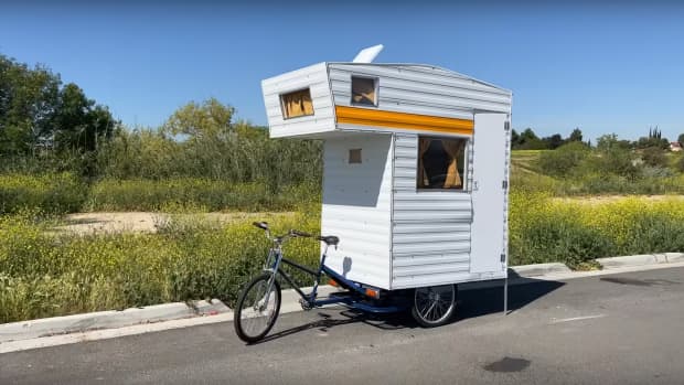 YouTuber Creates Sleek MTB Camper Van
