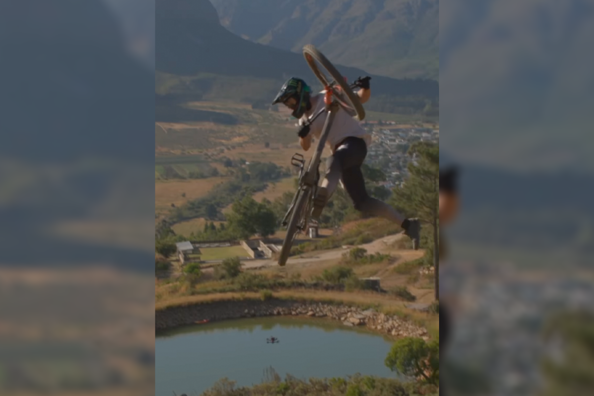 Official Highlights From The World's Biggest Mountain Bike Jumps ...