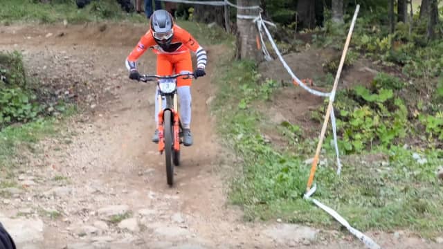 Asa Vermette Practicing for Fort William World Cup Just 5 Weeks After ...