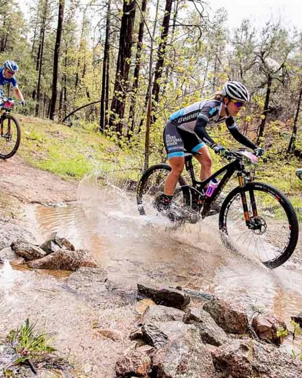 Keegan Swenson and Alexis Skarda Win Whiskey Off-Road