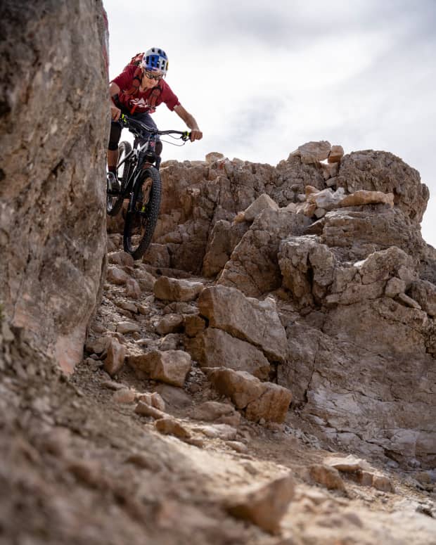 Watch: Riding On The Edge Of A Razor Thin Cliff - BikeMag