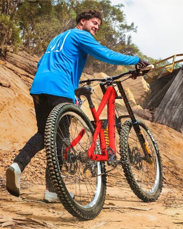 Matt Jones Gives Honest Opinion Of Red Bull Hardline Tasmania