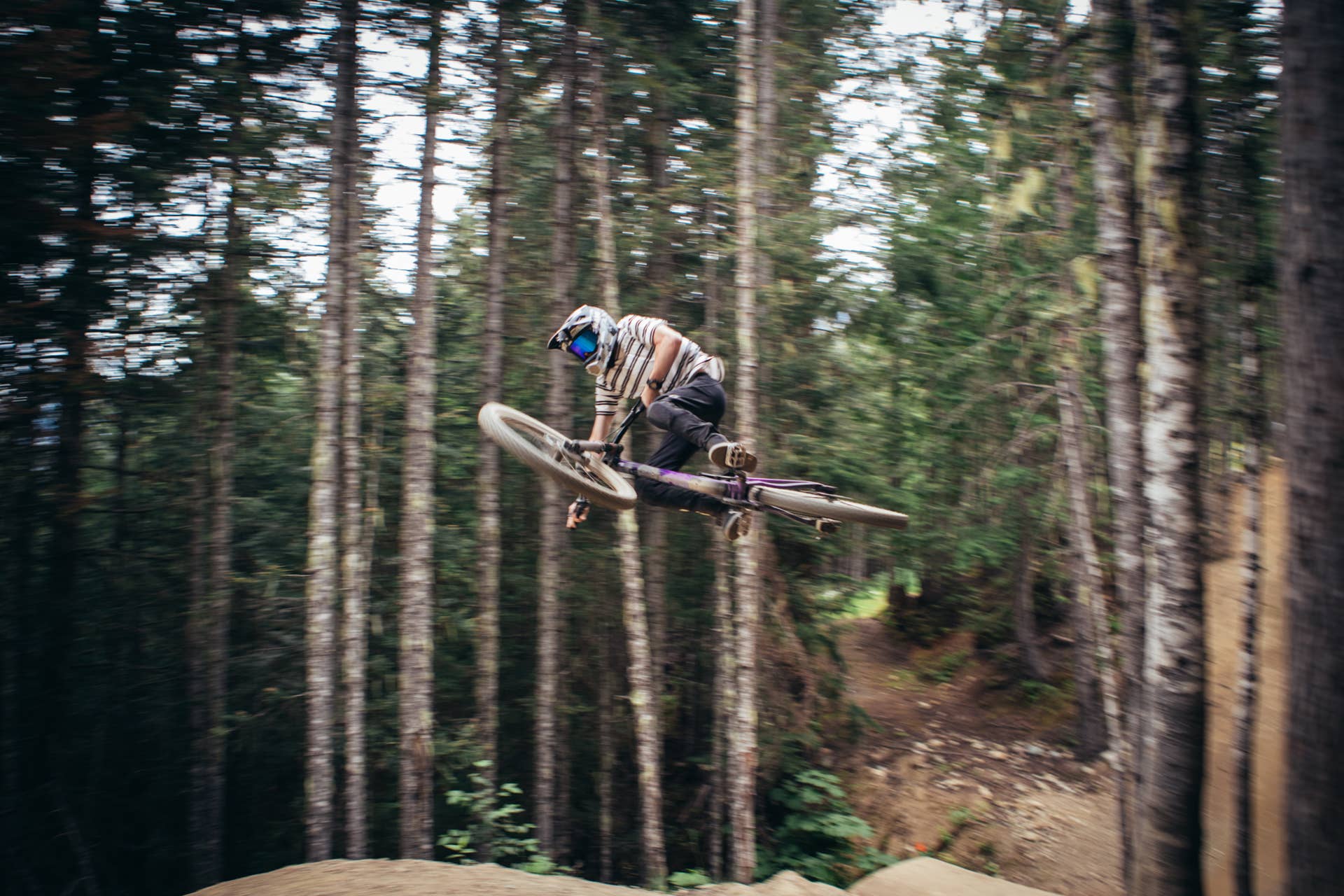 First Laps: The New 2025 Marin Quake Freeride Bike