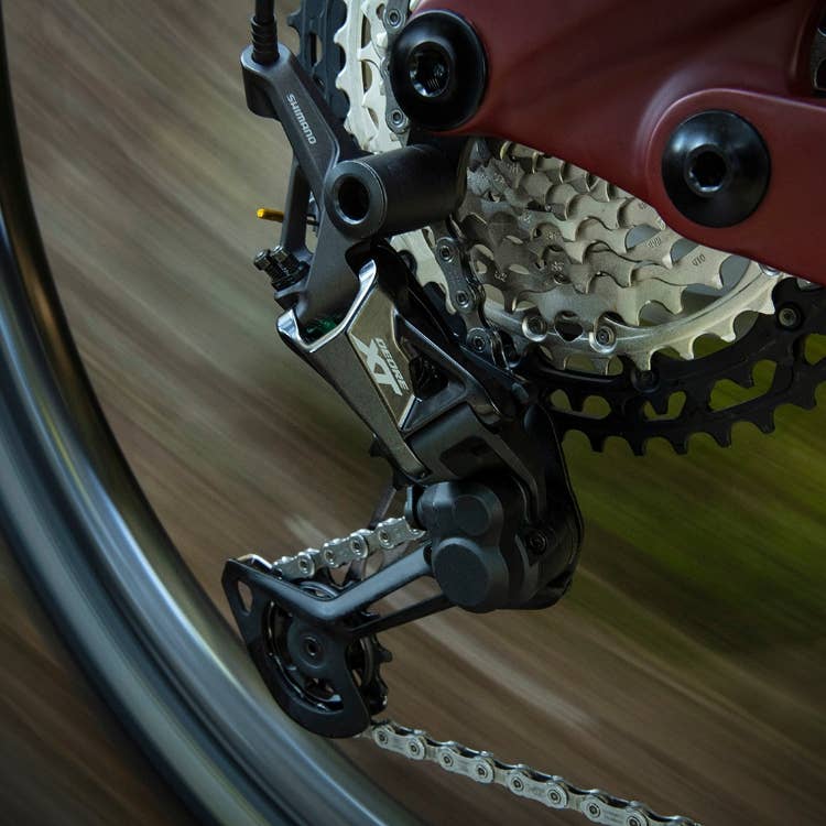Long and Short Cage Derailleurs Explained