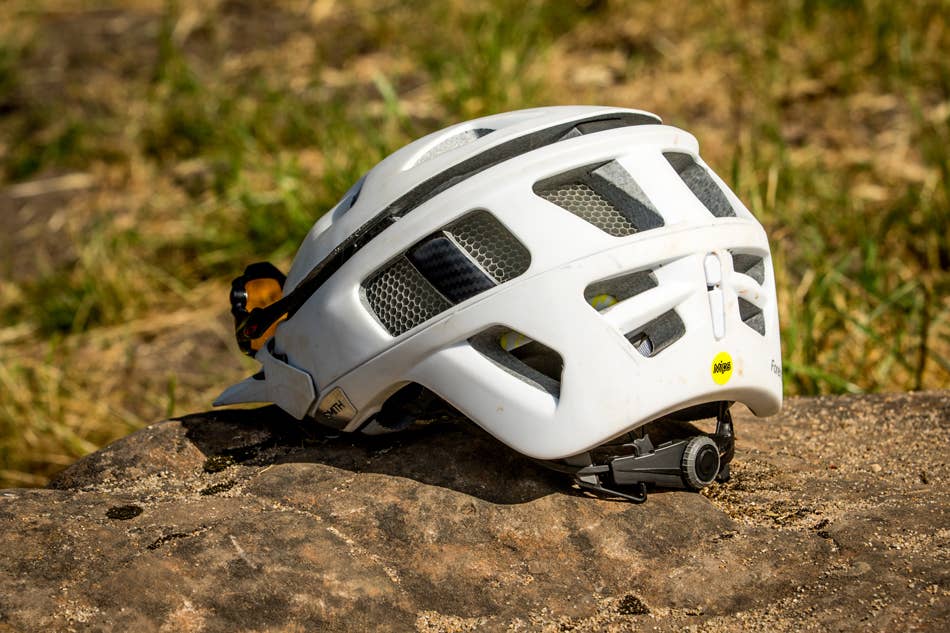 Review: Smith Forefront MIPS