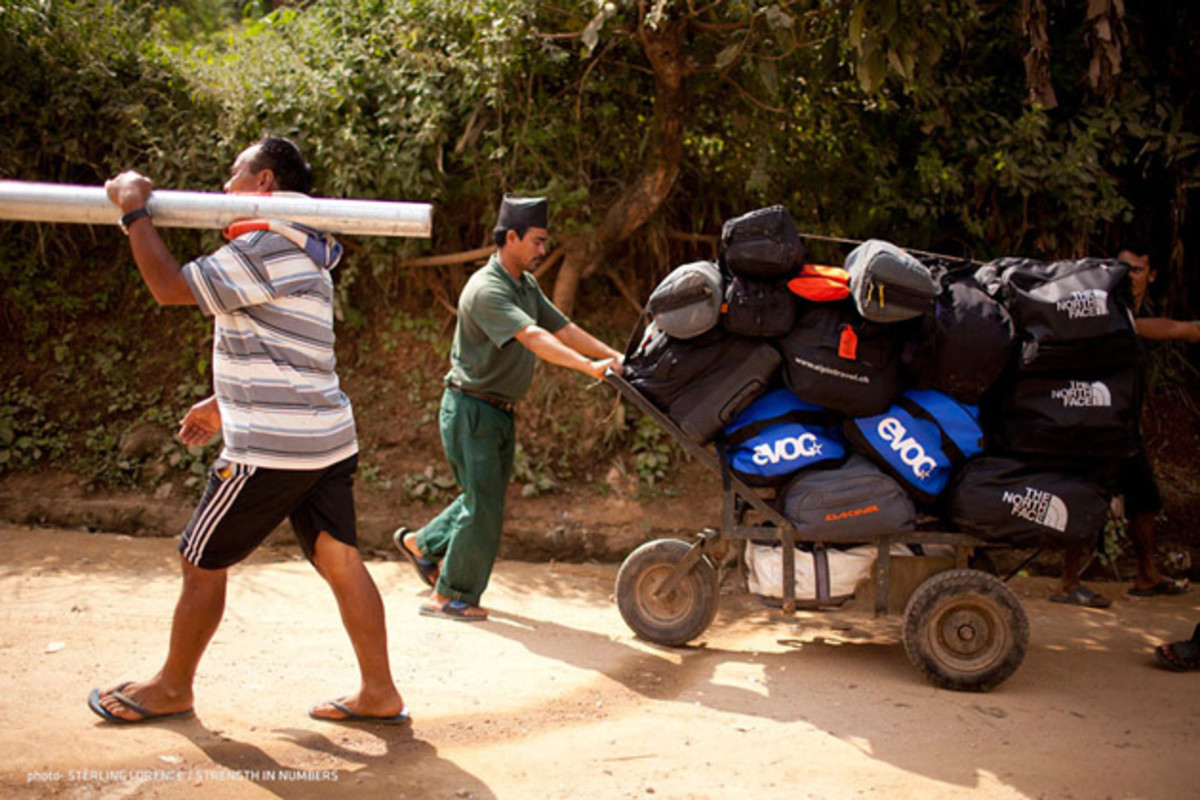 Strength in Numbers: Andrew Shandro and René Wildhaber in Nepal