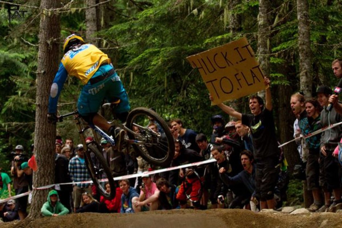 Neethling and Chausson Win Air DH - BikeMag