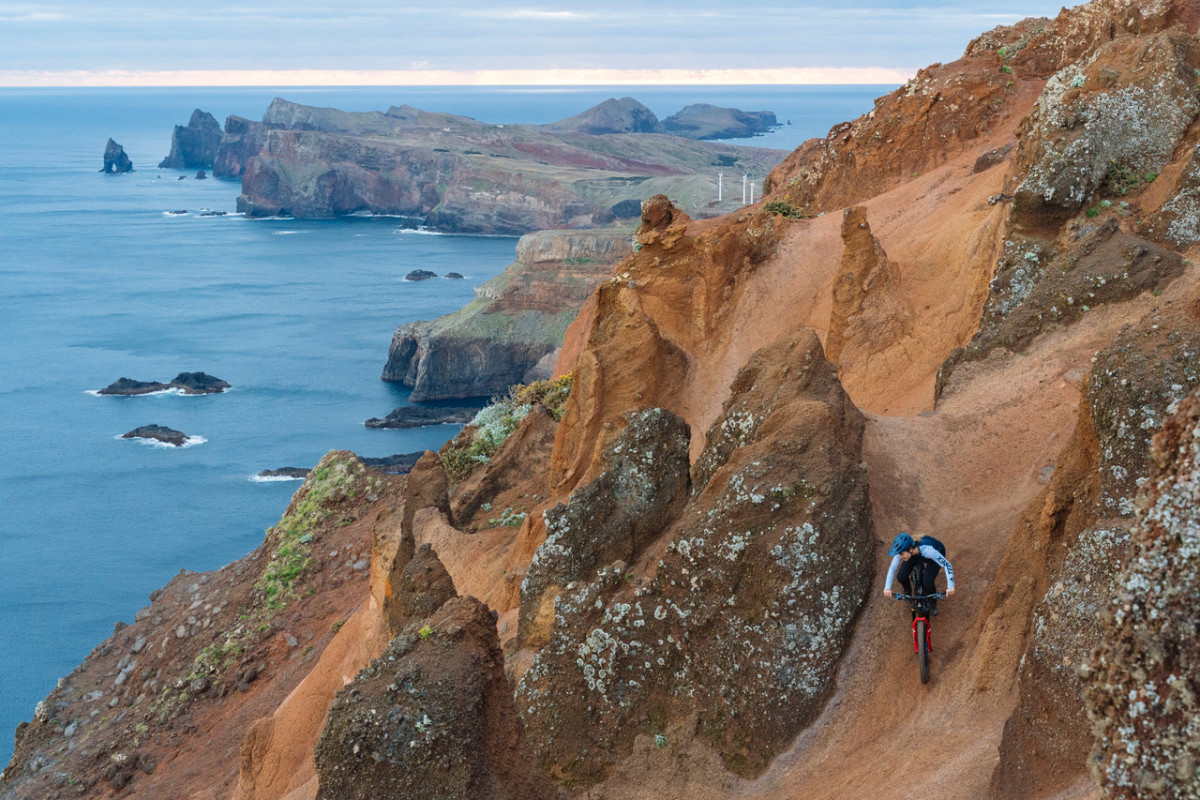 The 10 Best Mountain Bike Movies of All Time