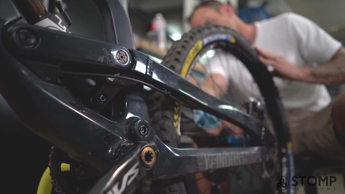 The Ultimate Guide to Mountain Bike Cleaning and Maintenance: Pro Tips ...