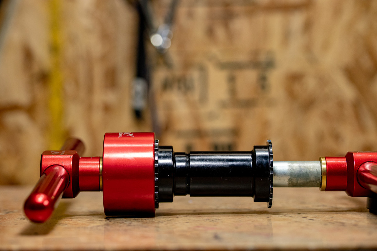 Tested: Wheels Manufacturing Professional Bottom Bracket Tool Kit ...