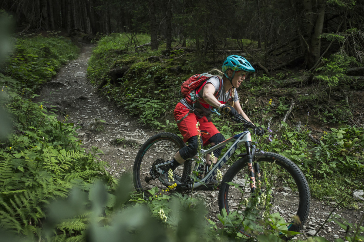 First Ride: Scott Contessa Genius 710 | BIKE Magazine - BikeMag