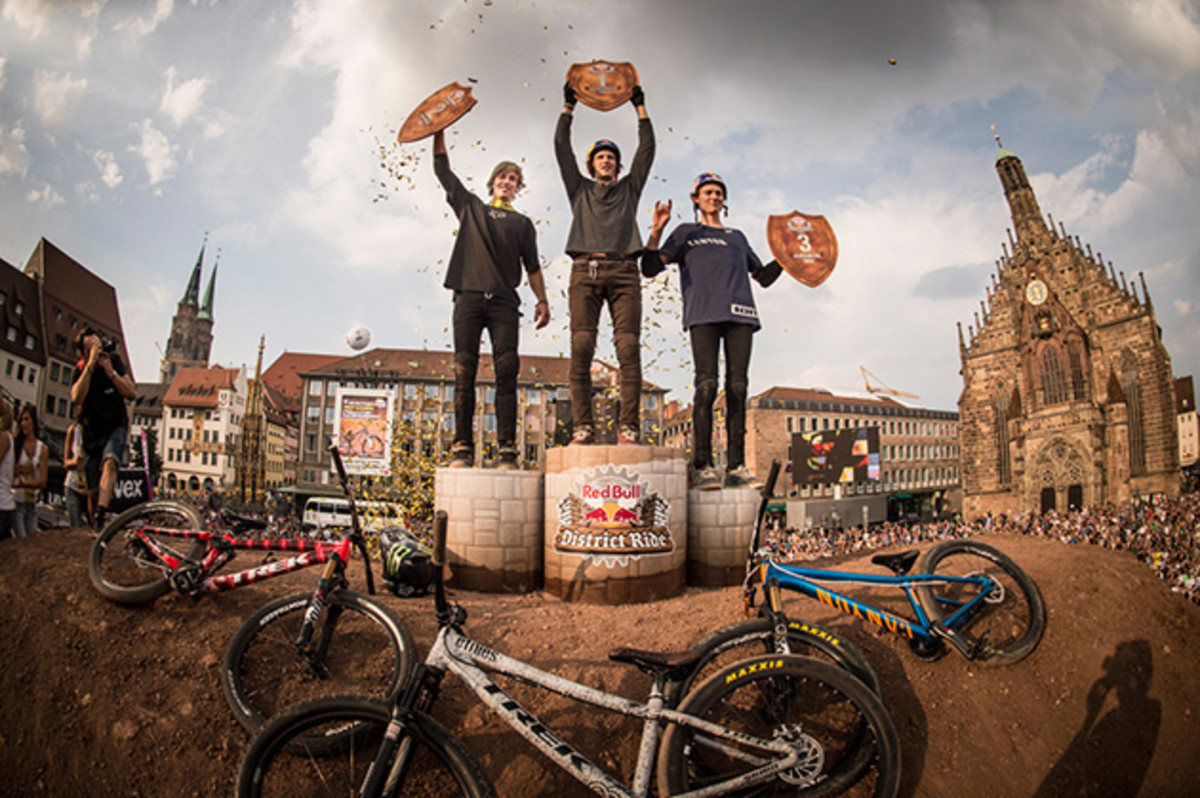 62,000 rabid fans attended Red Bull District Ride - BikeMag
