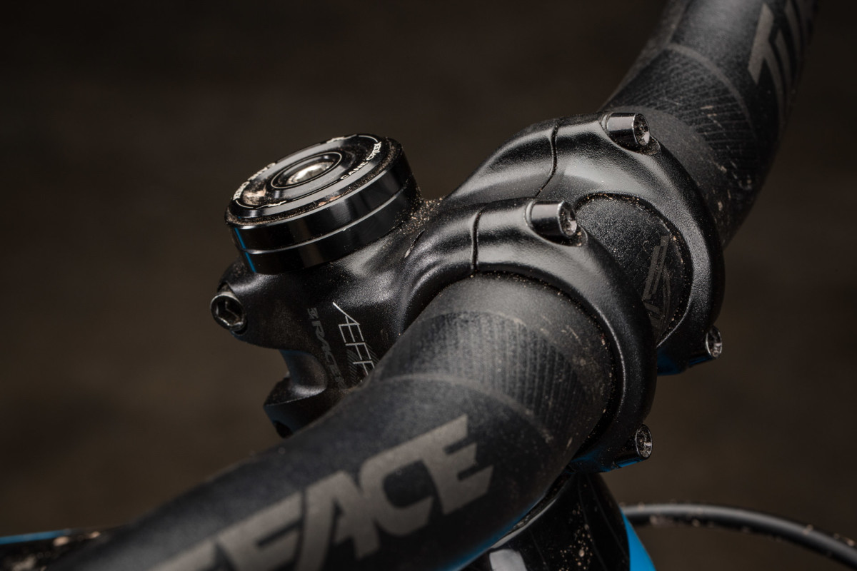 Bible Review: Transition Sentinel Carbon X01