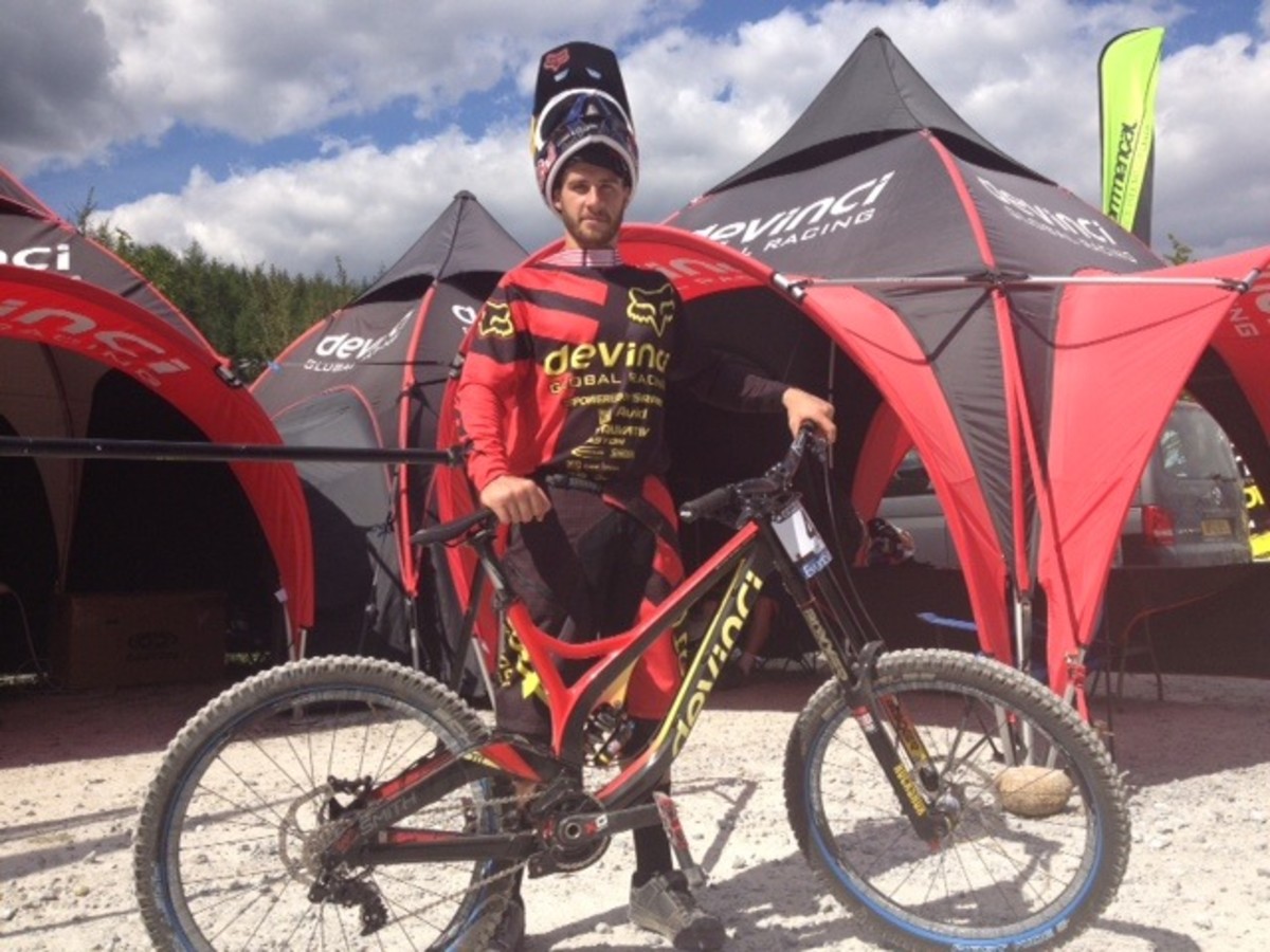 Spotted: SRAM 7-speed drivetrain