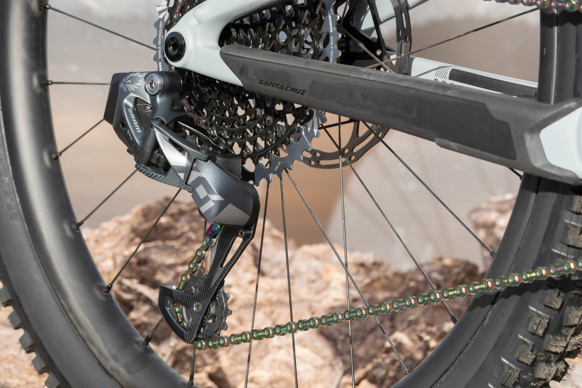 SRAM AXS Revolutionizes How You Shift Bike Gears - BikeMag