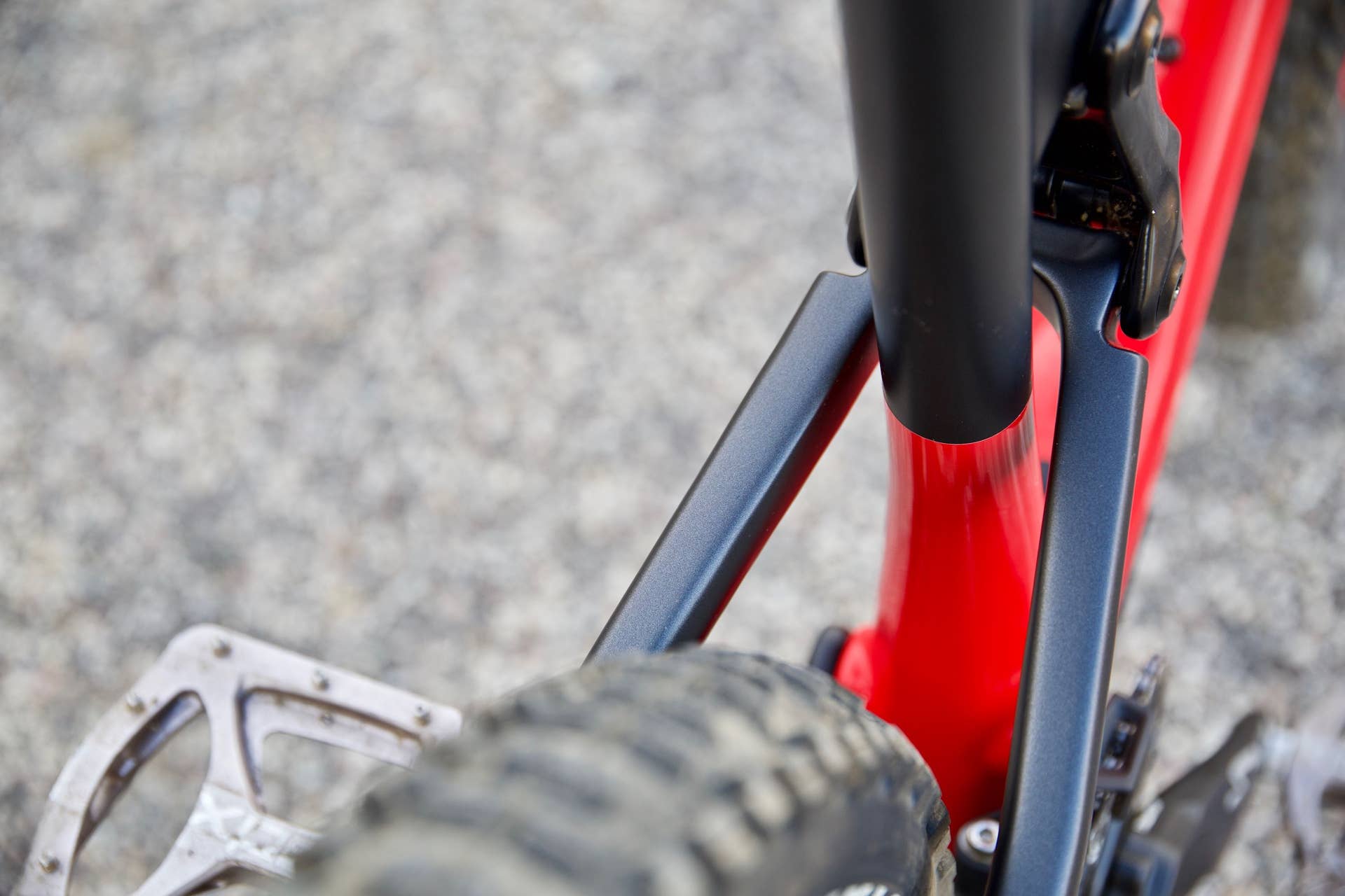 Tested: Rocky Mountain Thunderbolt Carbon 90 BC Edition—$6,000 - BikeMag