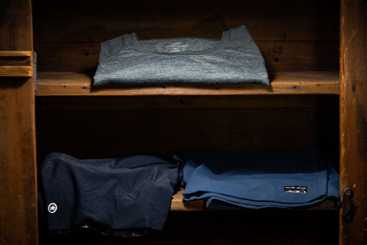 The Perfect Summertime Riding Kit for Mountain Biking | BIKE Magazine