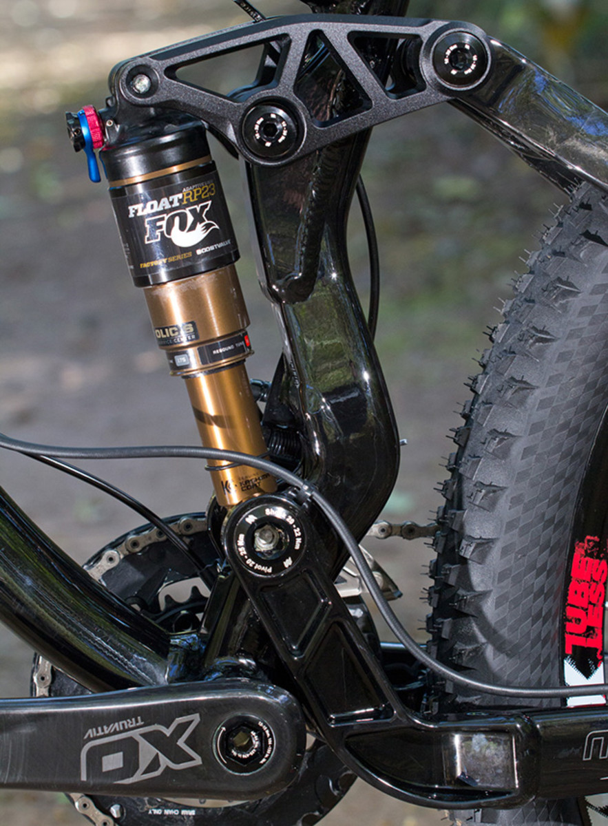 Morewood debuts Split Pivot bikes