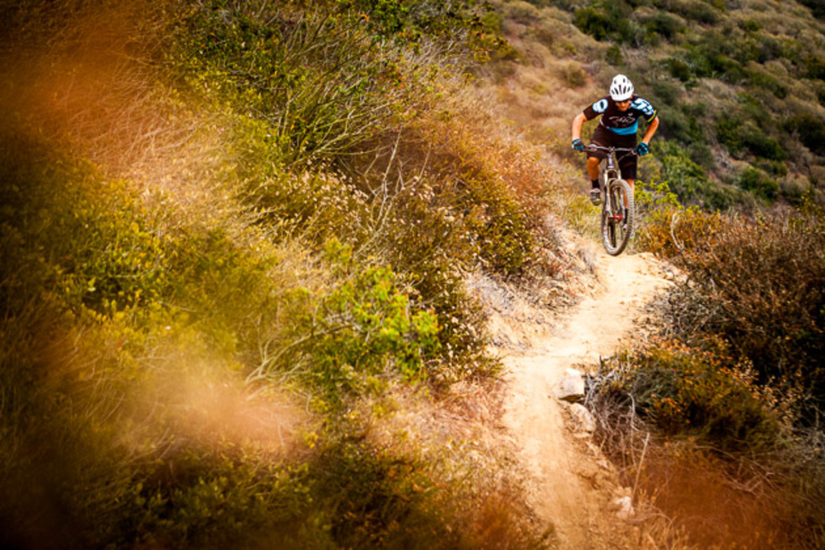 Ibis Launches New Mojo HDR - BikeMag