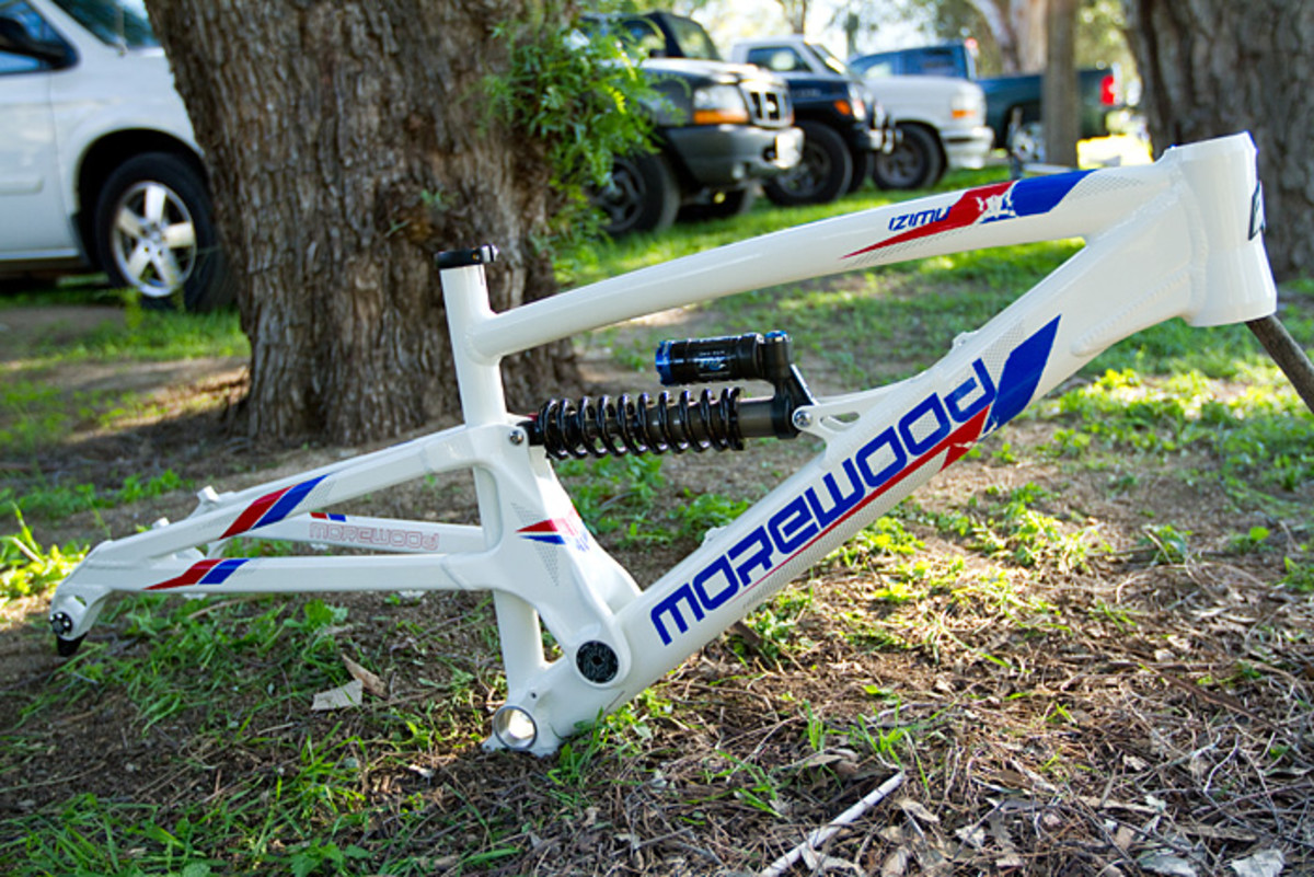 Morewood's Split Pivot and Eccentric-Pivot Bikes