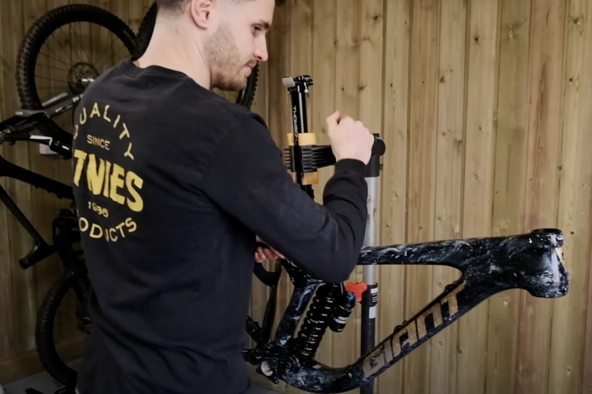 World Record Holder Tom Isted Shows Off His Custom Darkfest Bike