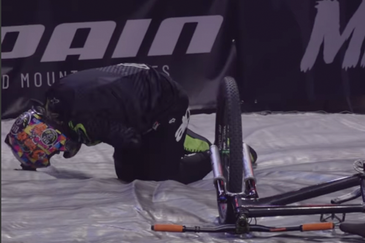 Rider Suffers Embarrassing Groin Shot In Front Of Cheering Crowd