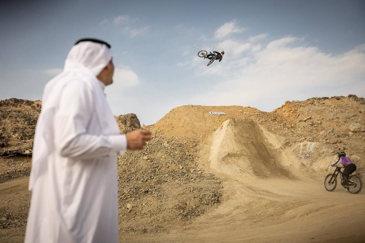 Saudi Arabia Hosts Controversial First Mountain Bike Competition