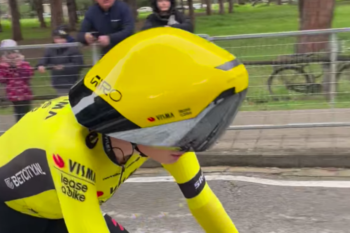 Unique Helmet Takes The Bike World By Storm