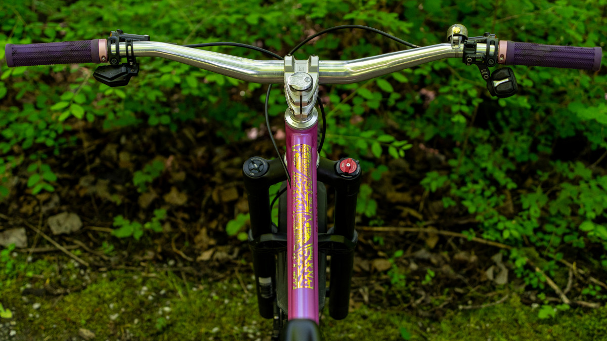 Revisited: REEB STEEZL