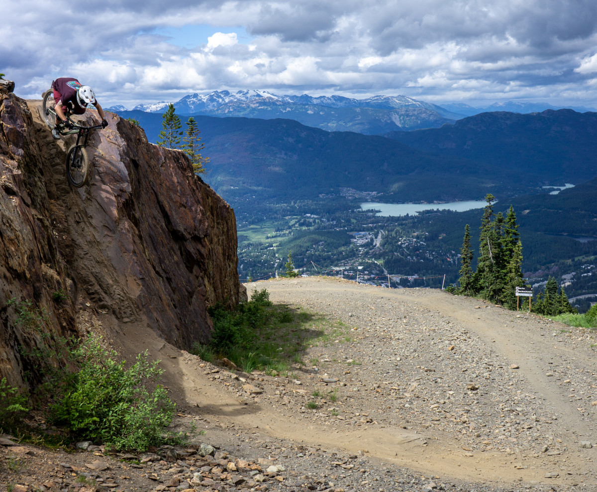 First Laps: Specialized Status 2 170 DH Park and Freeride Bike