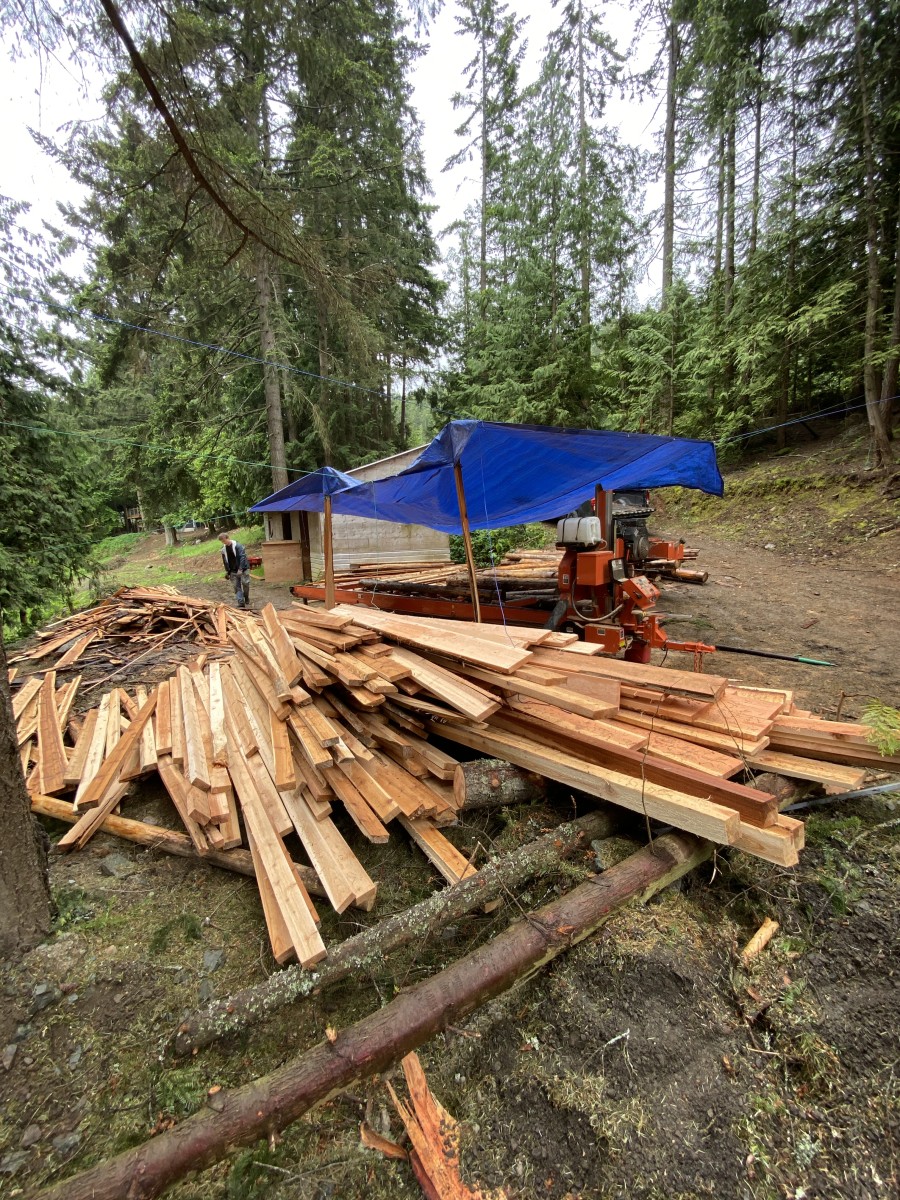 Backyard Builds: Reece Wallace, Vancouver Island, BC.