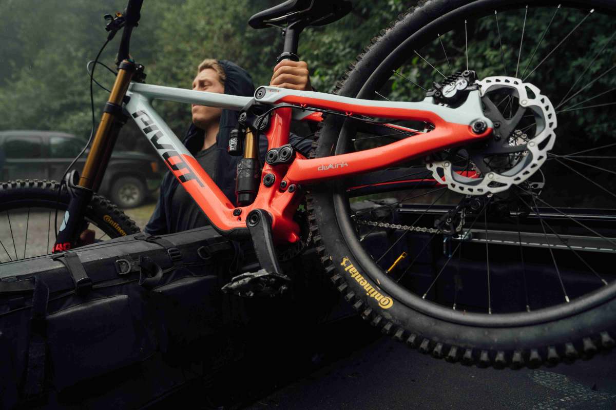 Pivot Releases Its New Phoenix DH Mountain Bike