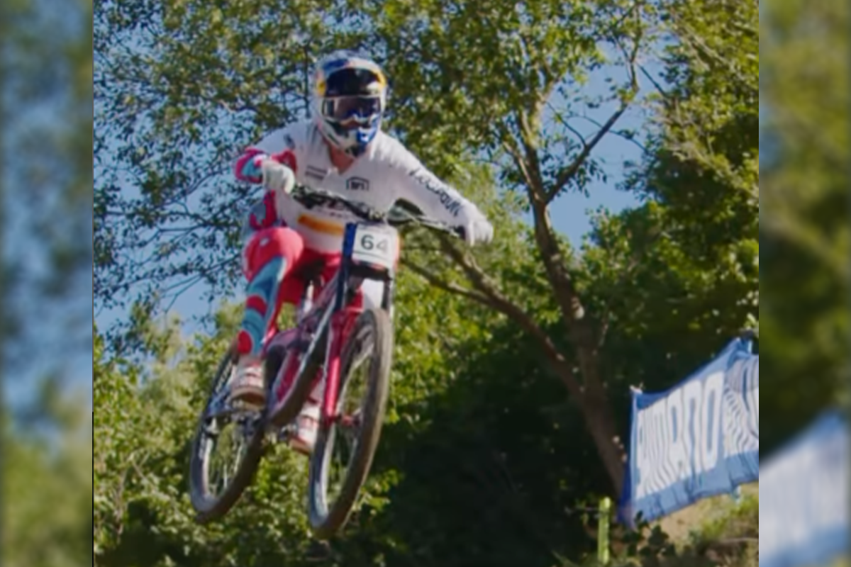 Kade Edwards Throws Tricks Mid-Race After Crash At Loudenvielle