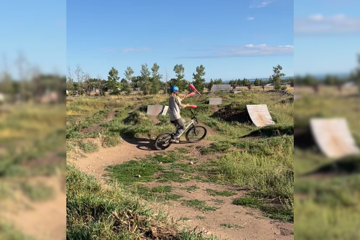 Juggling Mountain Biker's Amazing Skills Shouldn't Be Possible
