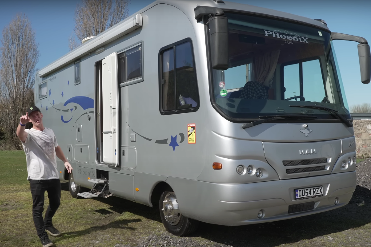 Sam Pilgrim's "Ultimate Mountain Biking Tour Bus" Includes One ...