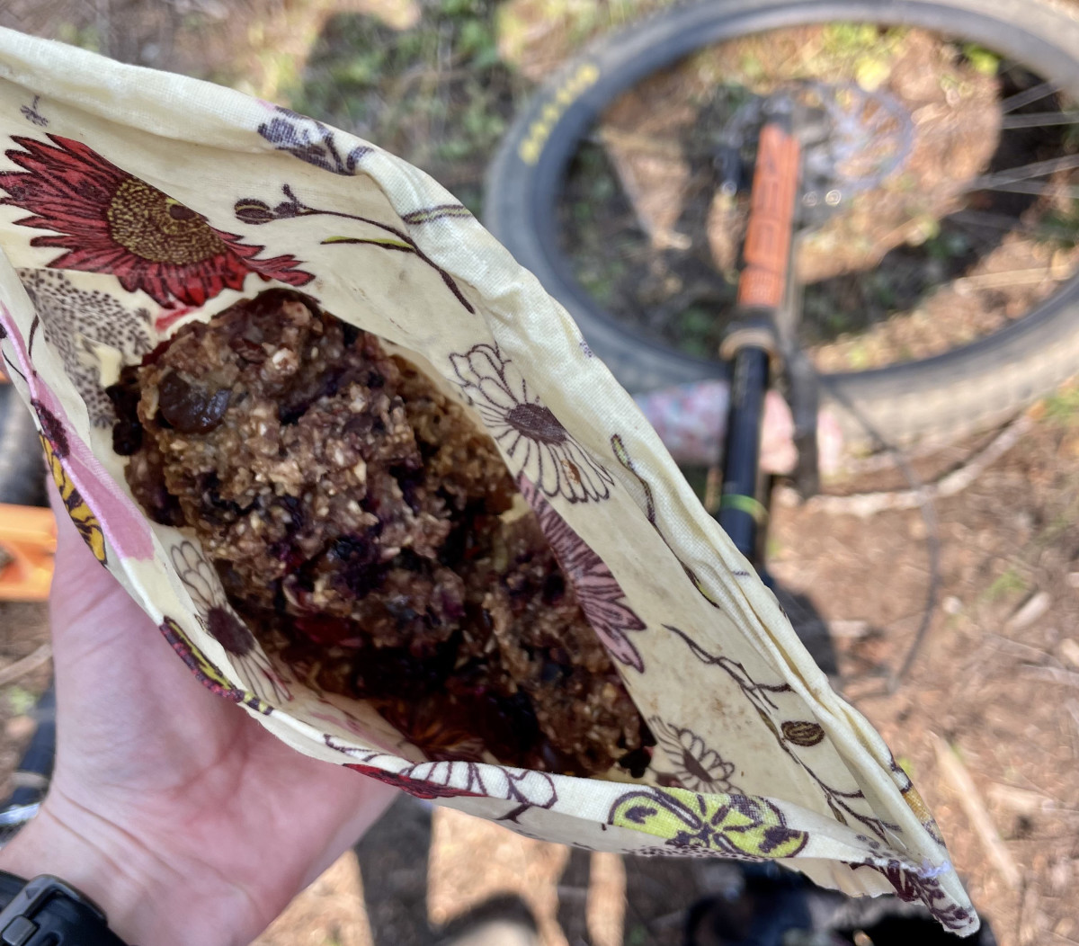 Tips for Packing Your Own Singletrack Snacks