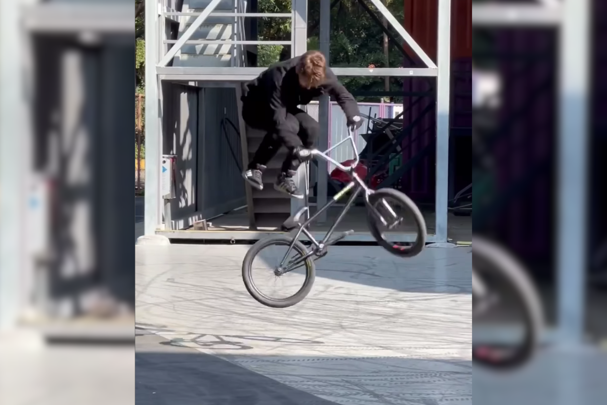BMX Rider Lands First Ever Double Tailwhip On Flat Ground
