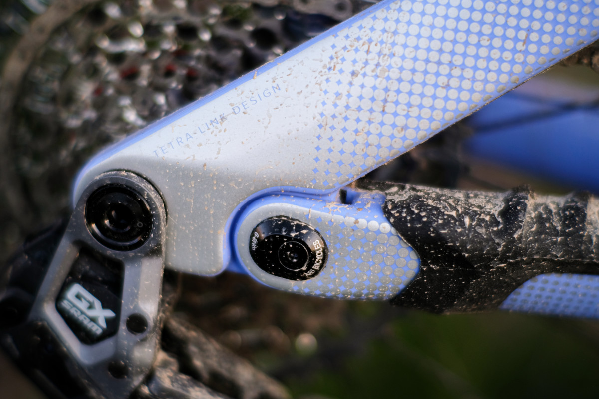 This Powerful Enduro eMTB Gets The Latest Powertrain and a Revised ...