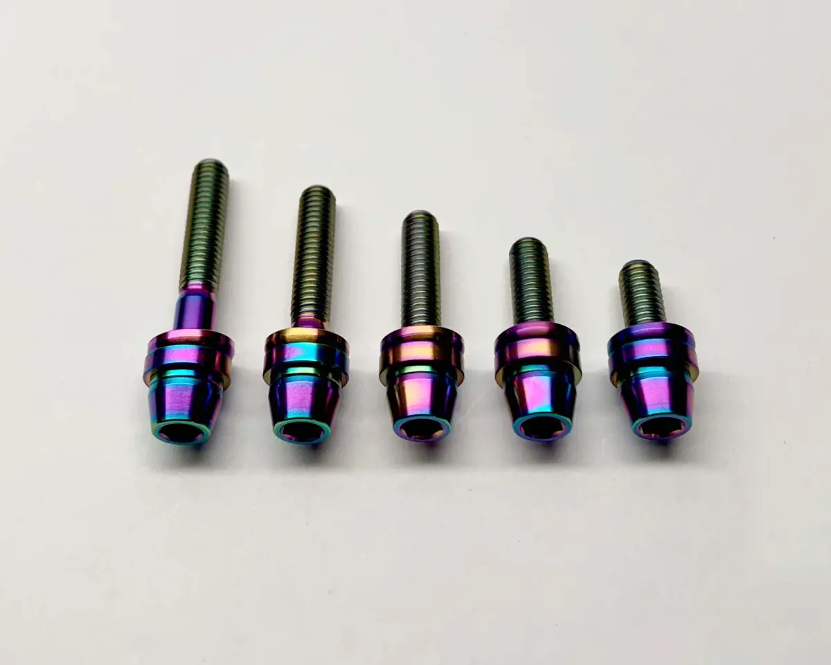 Gifts Your Mountain-Biking Valentine Will Love