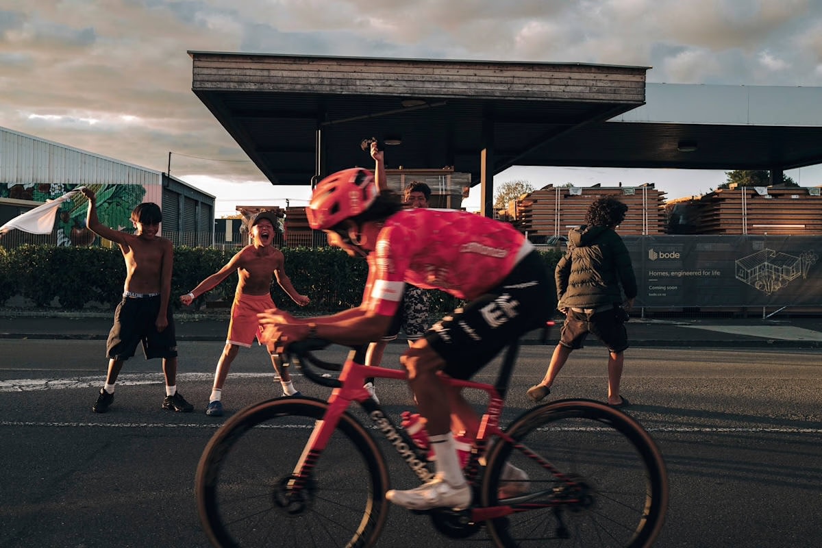 A 40-Year-Old Cycling Record Has Been Smashed With One Incredible Ride