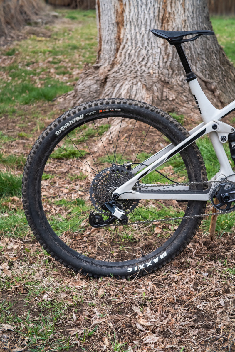 A First Look Review of the USA-Made Aluminum Mountain Bike Wheels From ...